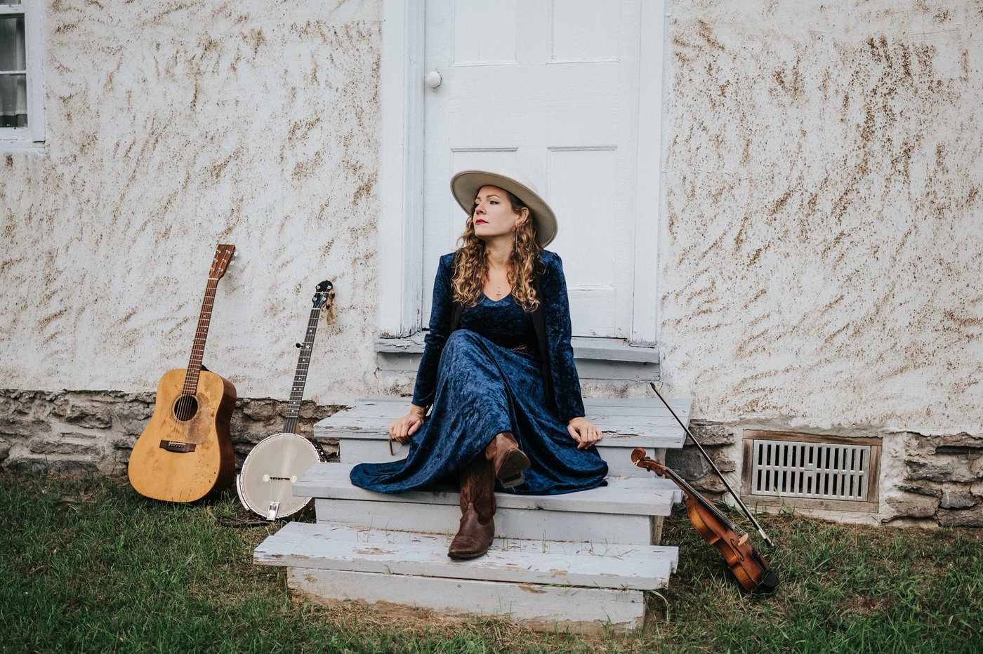 Meredith Moon, the youngest of Gordon Lightfoot's children, on ...