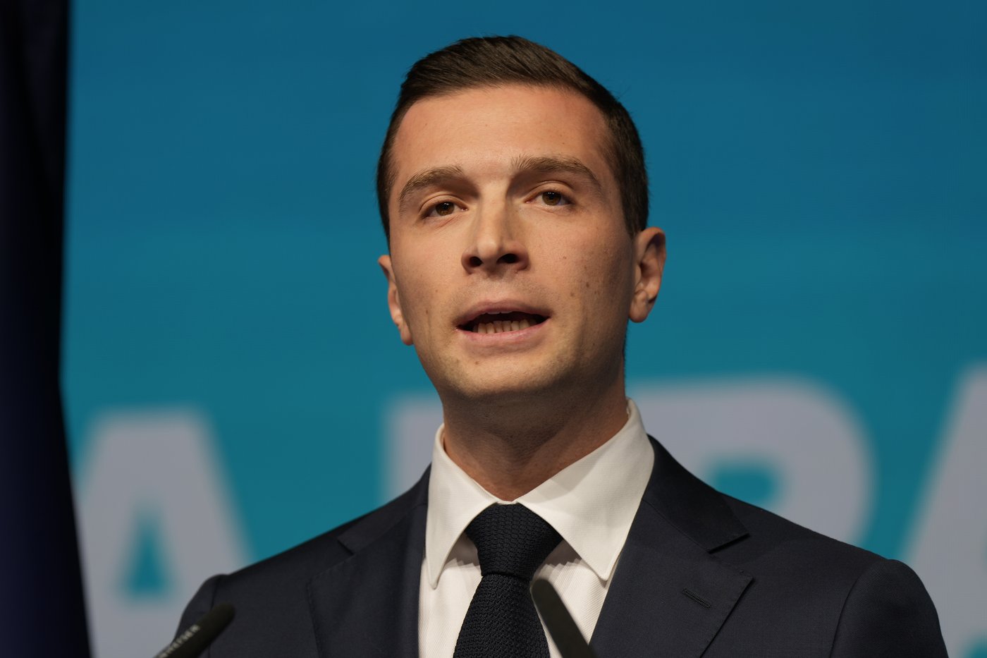 Macron dissolves the French parliament and calls a snap election after ...