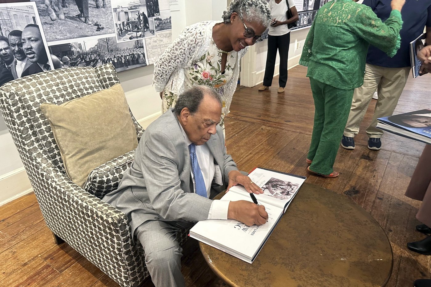 Andrew Young returns to south Georgia city where he first became pastor ...