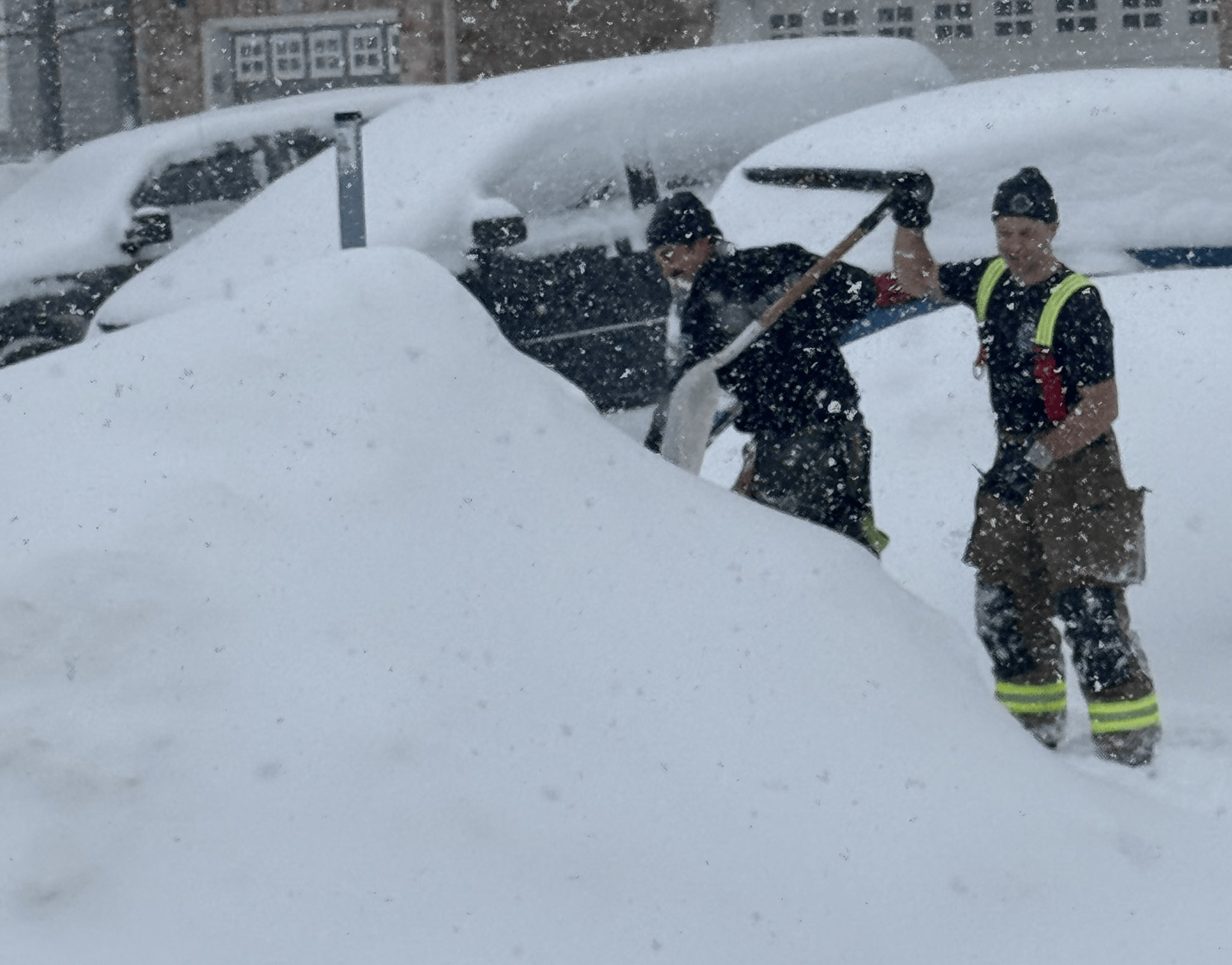 Waterloo, Kitchener crews tackling piles of snow in the cities