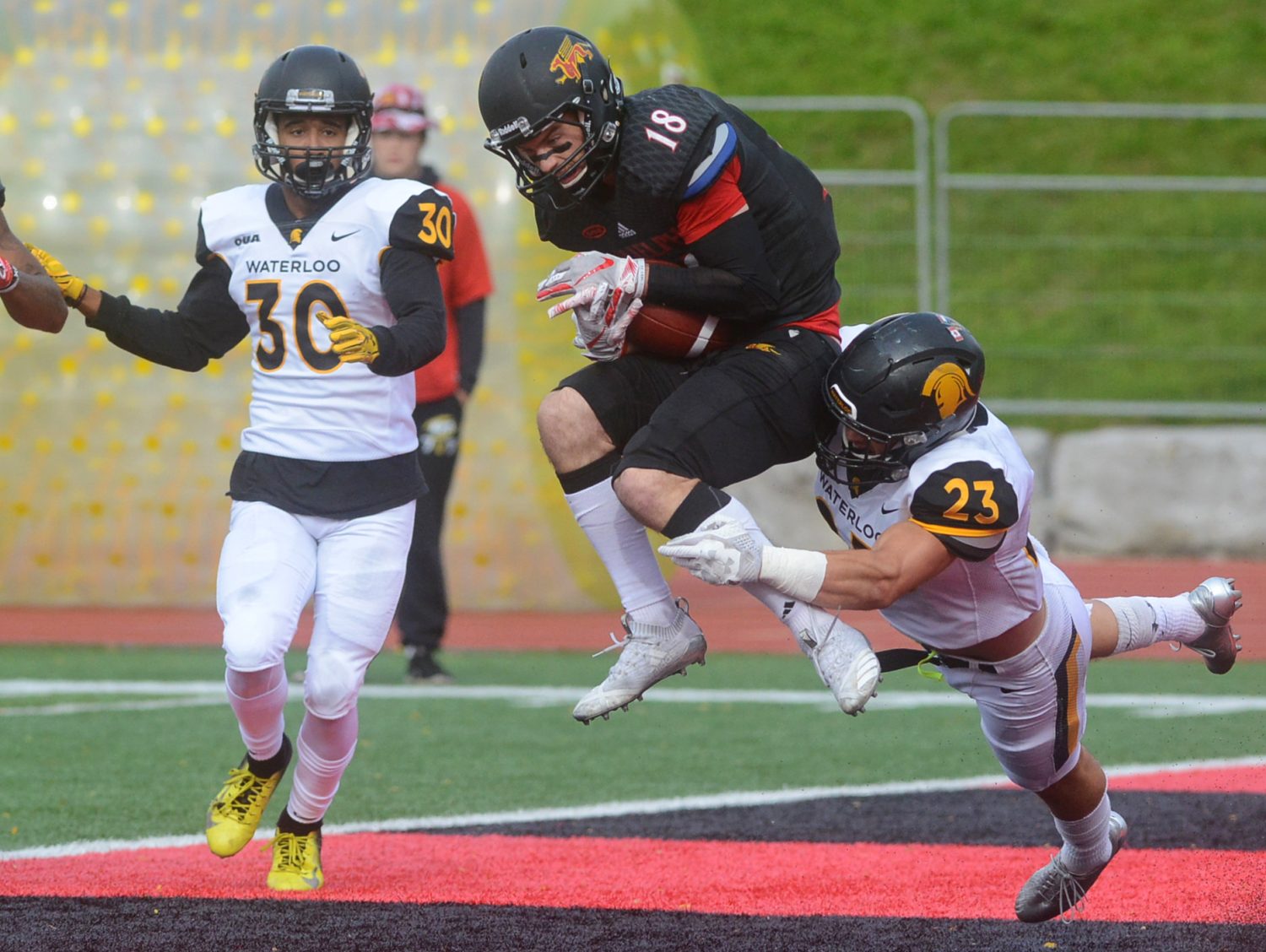 Waterloo Warriors football season ends after OUA playoff loss