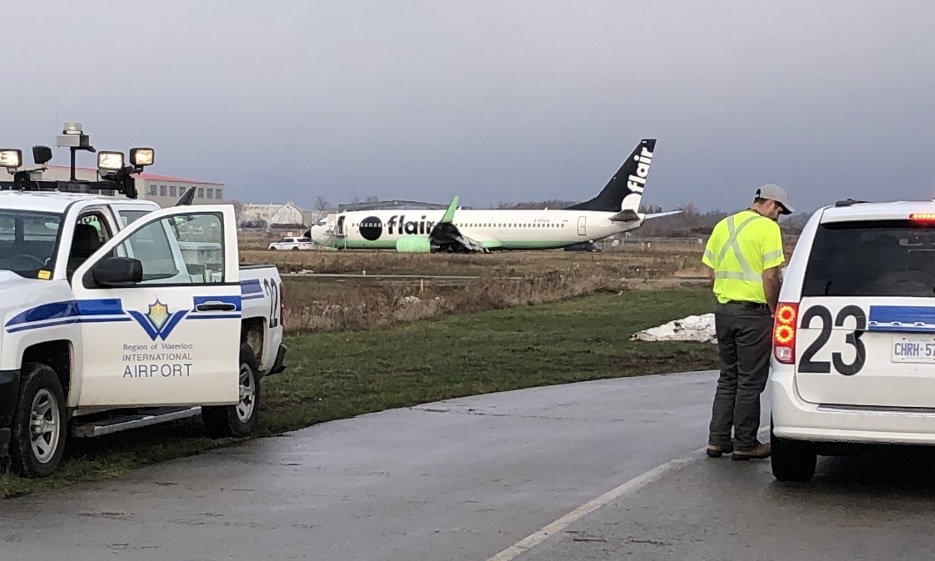 Flair plane ends up in grass at local airport (update)