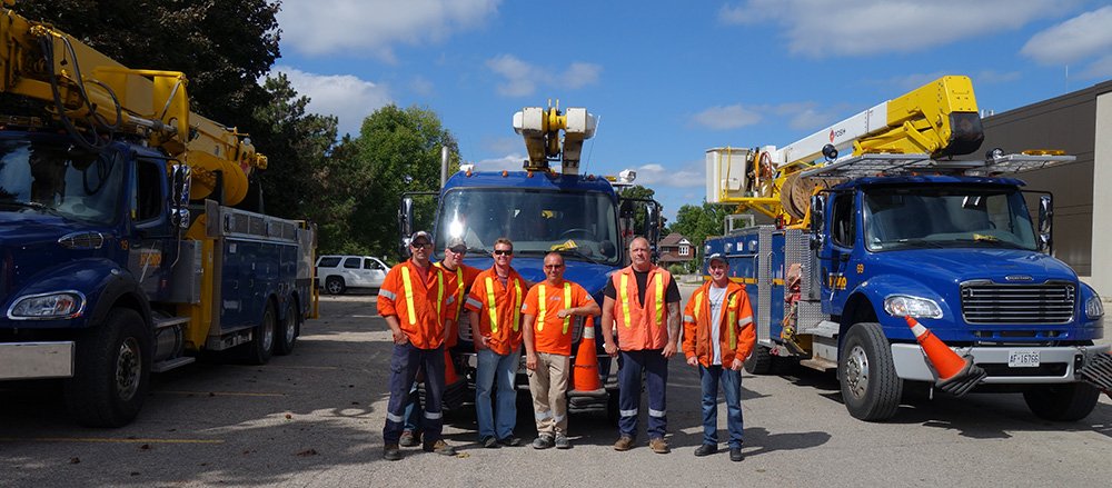 Kitchener-Wilmot Hydro crew helping deal with storm damage in Orillia